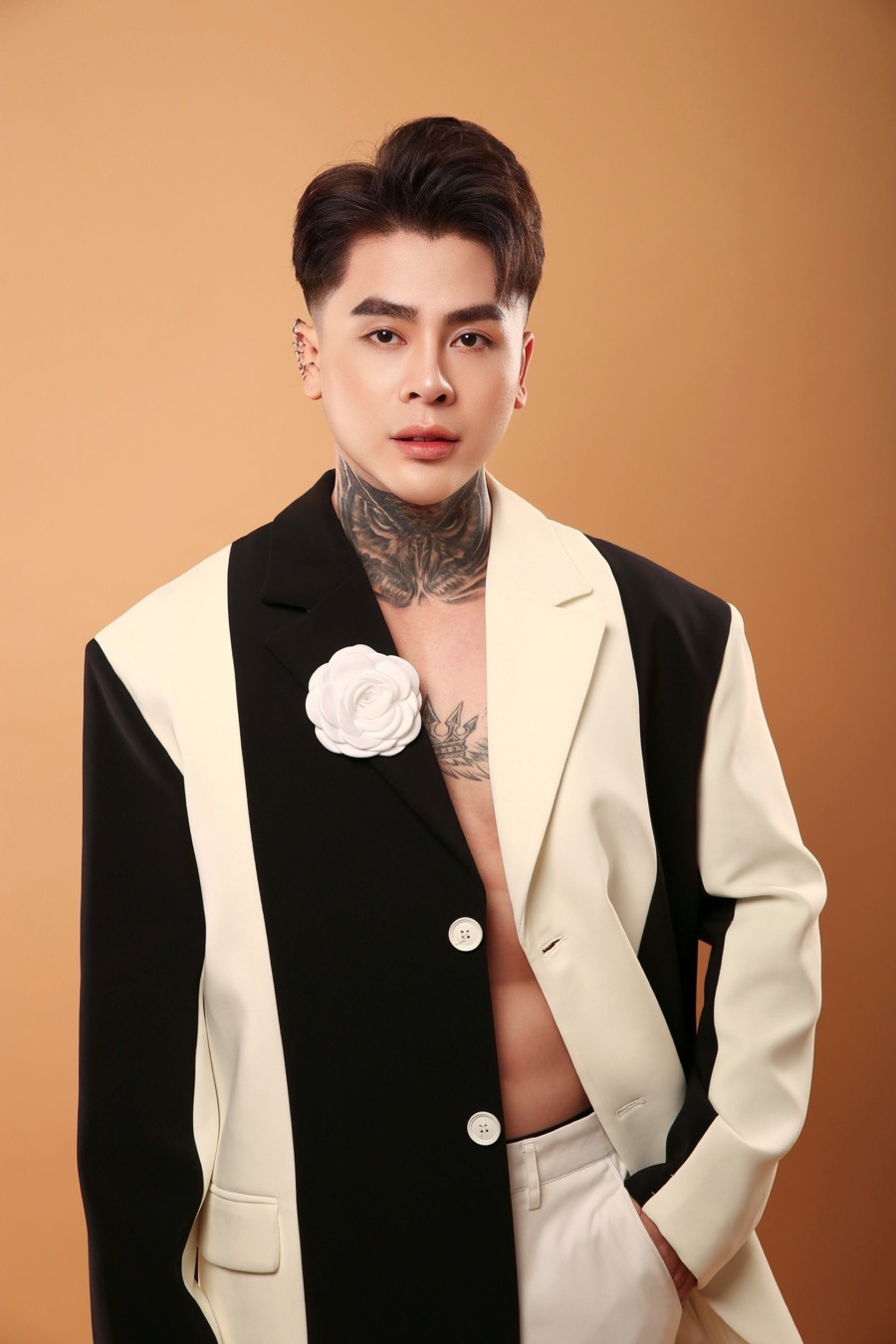 Master Quang Cường chinh phục khách hàng bằng tay nghề điêu luyện ...