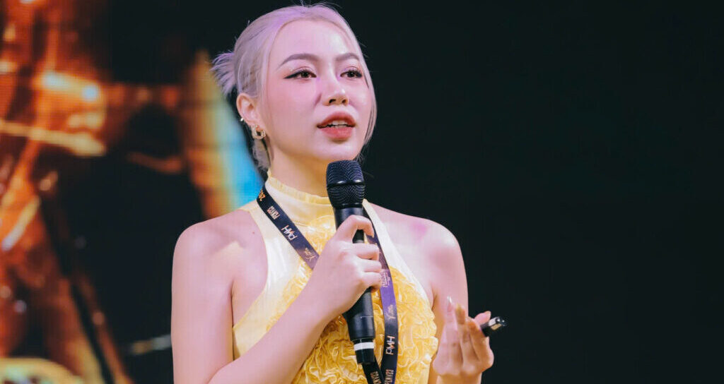 Master Zee Zee – Linh hồn nghệ thuật MiniTattoo tả thực bùng nổ tại sự ...